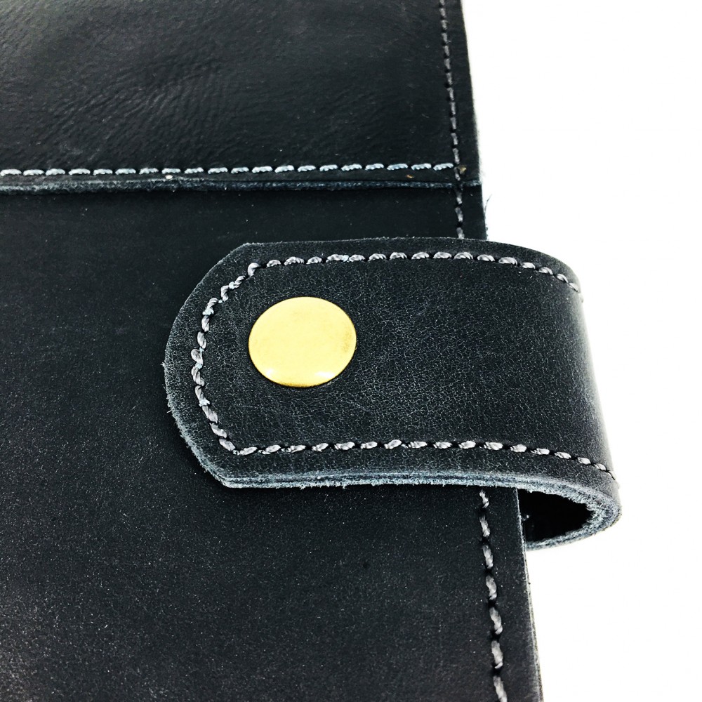 Leather by beth Pedigree leather-cover • black